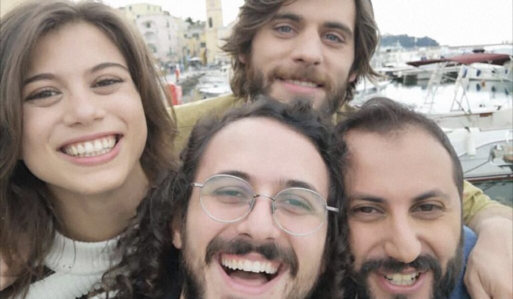 Generazione 56K: uscita su Netflix, trama e cast della serie tv dei Jackal
