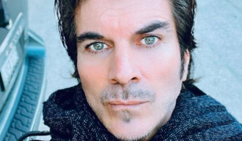 Chi è Victor attore italiano di Beautiful?