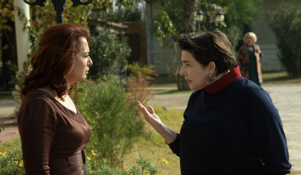 Terra Amara, Esra Dermancioglu torna a Verissimo