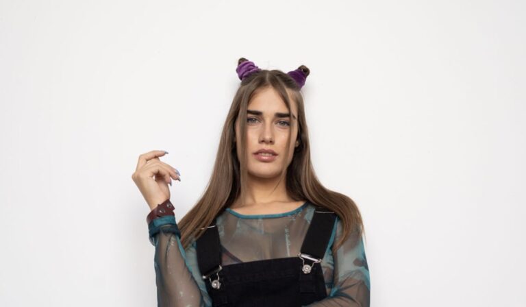 Clara di Mare Fuori incanta Sanremo 2024: tutto sulla cantante