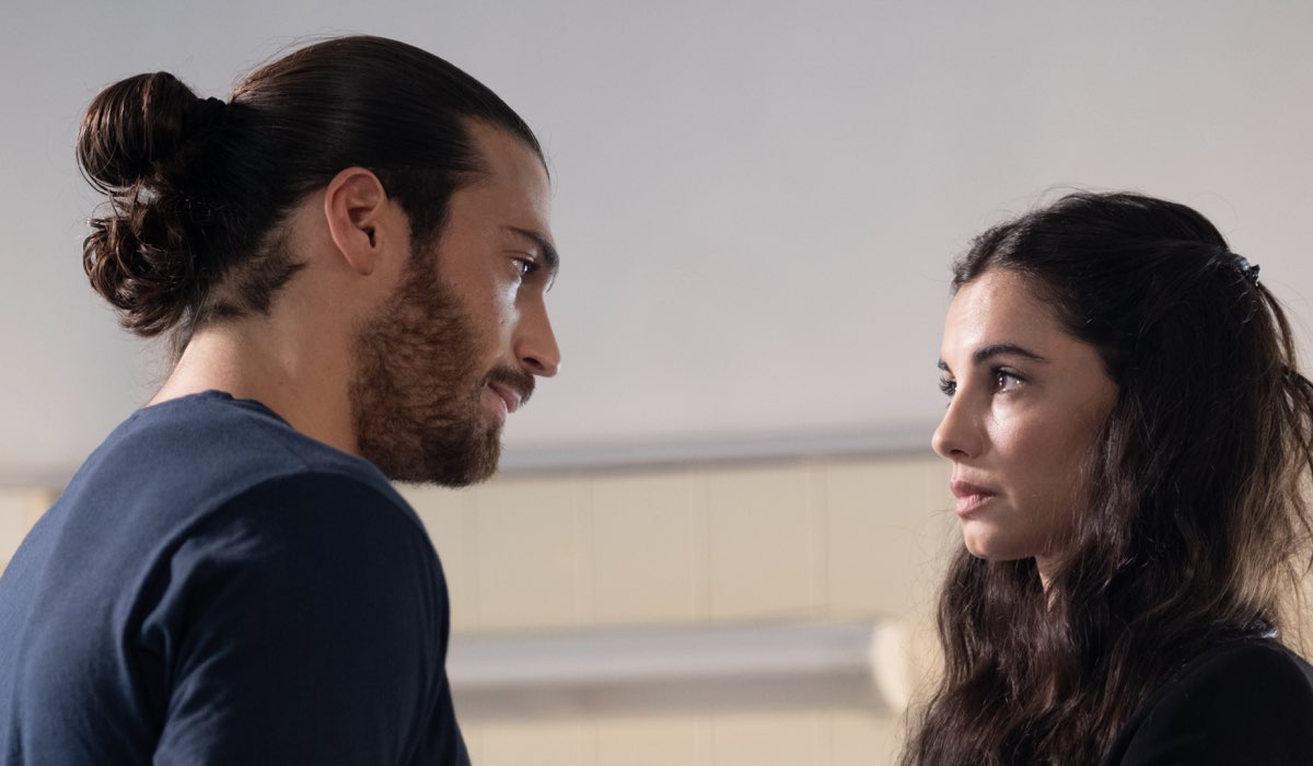 Viola come il mare 2, sono fratelli Francesco e Viola?