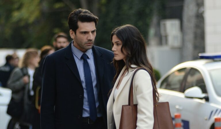 Segreti di famiglia, dal 3 marzo solo su Mediaset Infinity