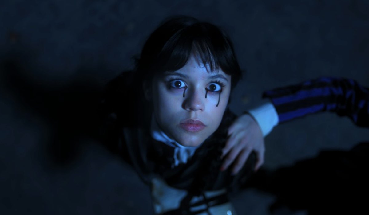 Qual è il significato delle lacrime nere di Mercoledì Addams?